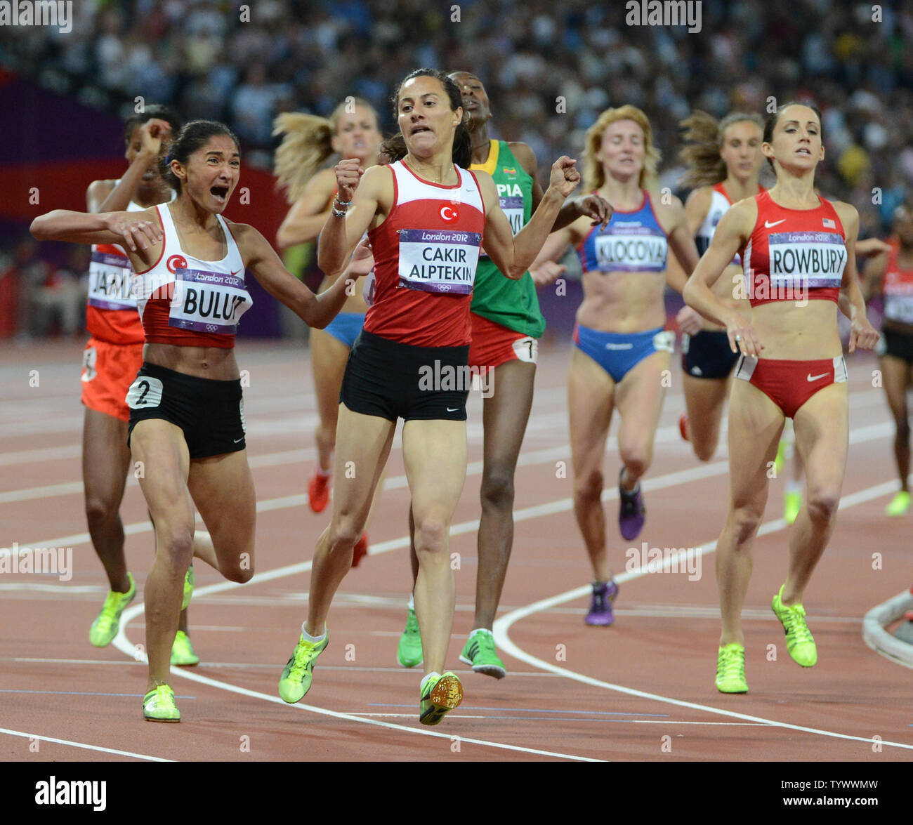 Gamze bulut Banque de photographies et d’images à haute résolution - Alamy