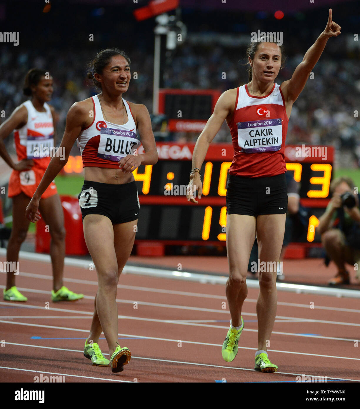Gamze bulut Banque de photographies et d’images à haute résolution - Alamy