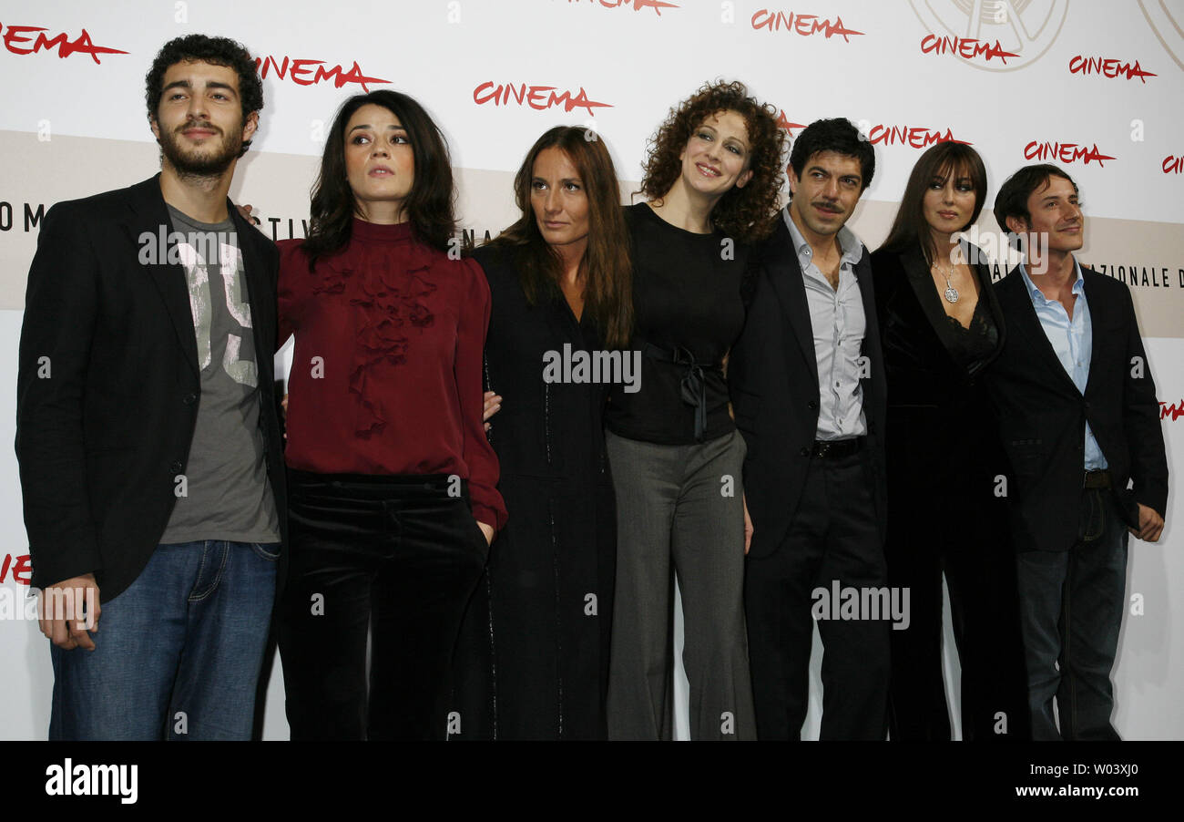 Monica bellucci Banque de photographies et d’images à haute résolution ...