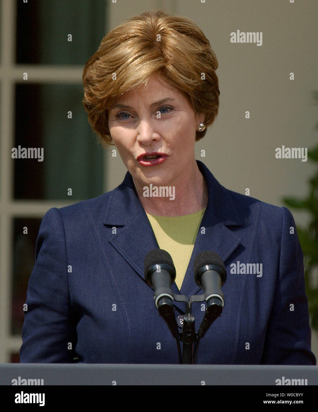 La Première dame Laura Bush parle lors de la professeur de l'année ...