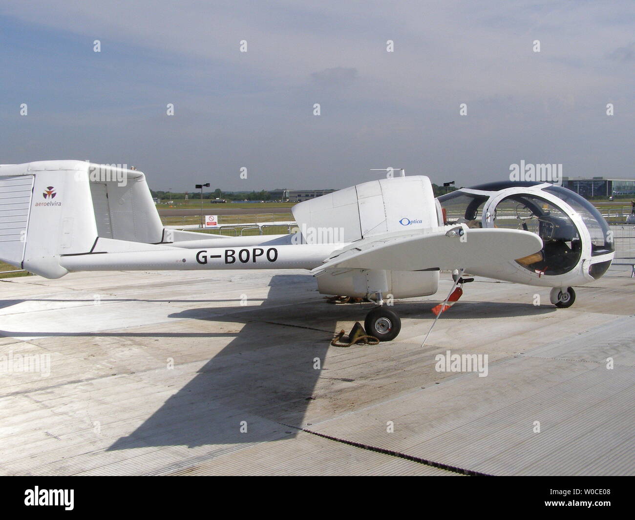 Avion optica Banque de photographies et d’images à haute résolution - Alamy