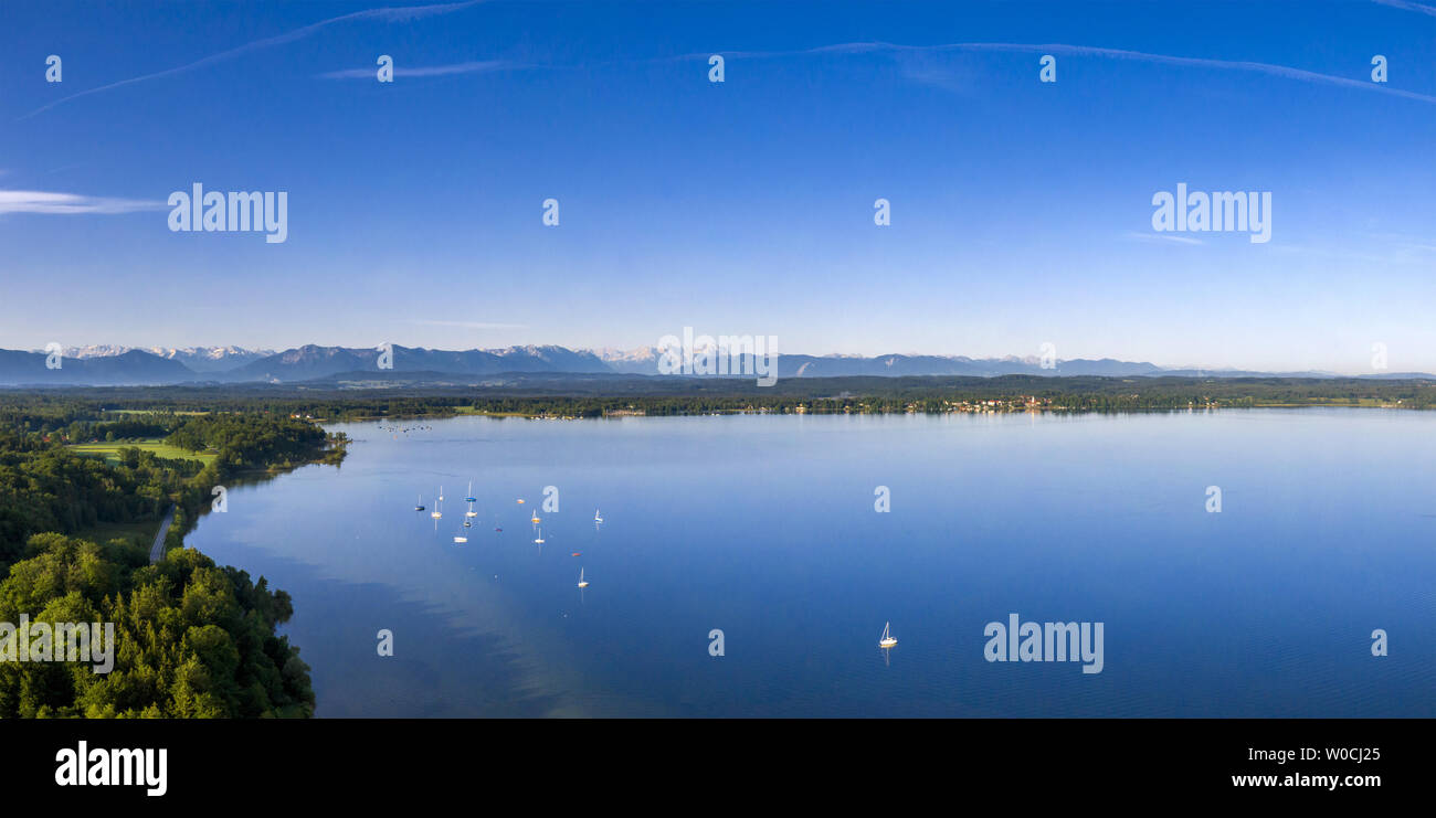 Lac au lac de starnberg Banque de photographies et d’images à haute résolution - Alamy