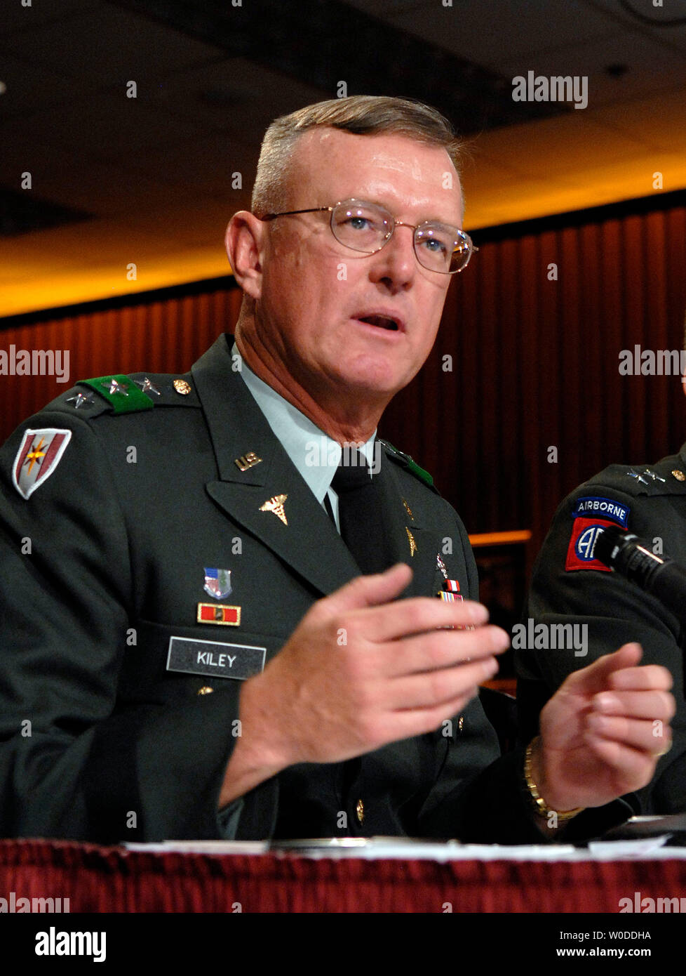 Army surgeon general Banque de photographies et d’images à haute ...