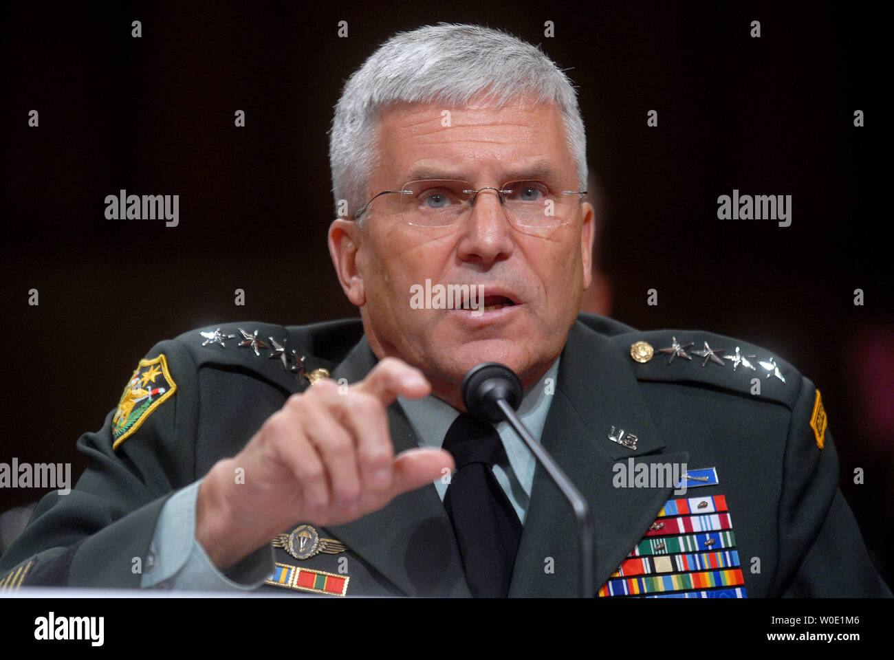 Gen george casey jr Banque de photographies et d’images à haute ...