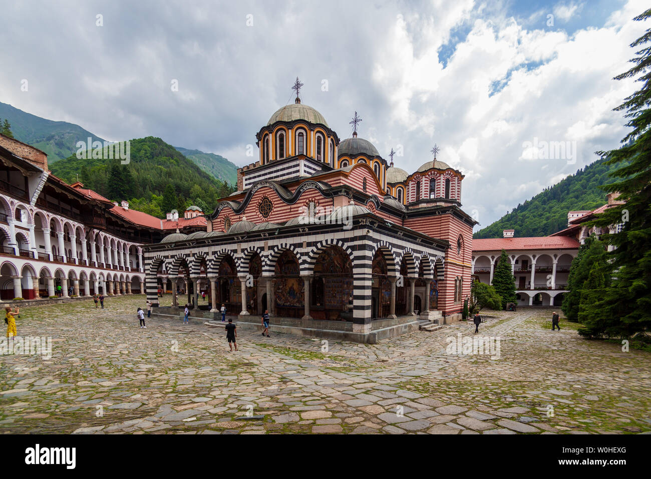 Le monastère de Saint Ivan de Rila, mieux connu comme le Monastère de ...