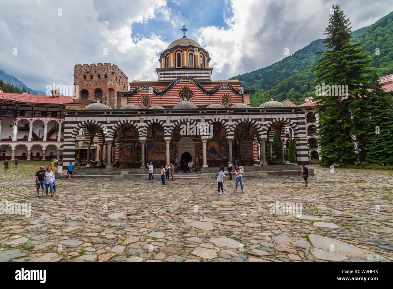 Le monastère de Saint Ivan de Rila, mieux connu comme le Monastère de ...