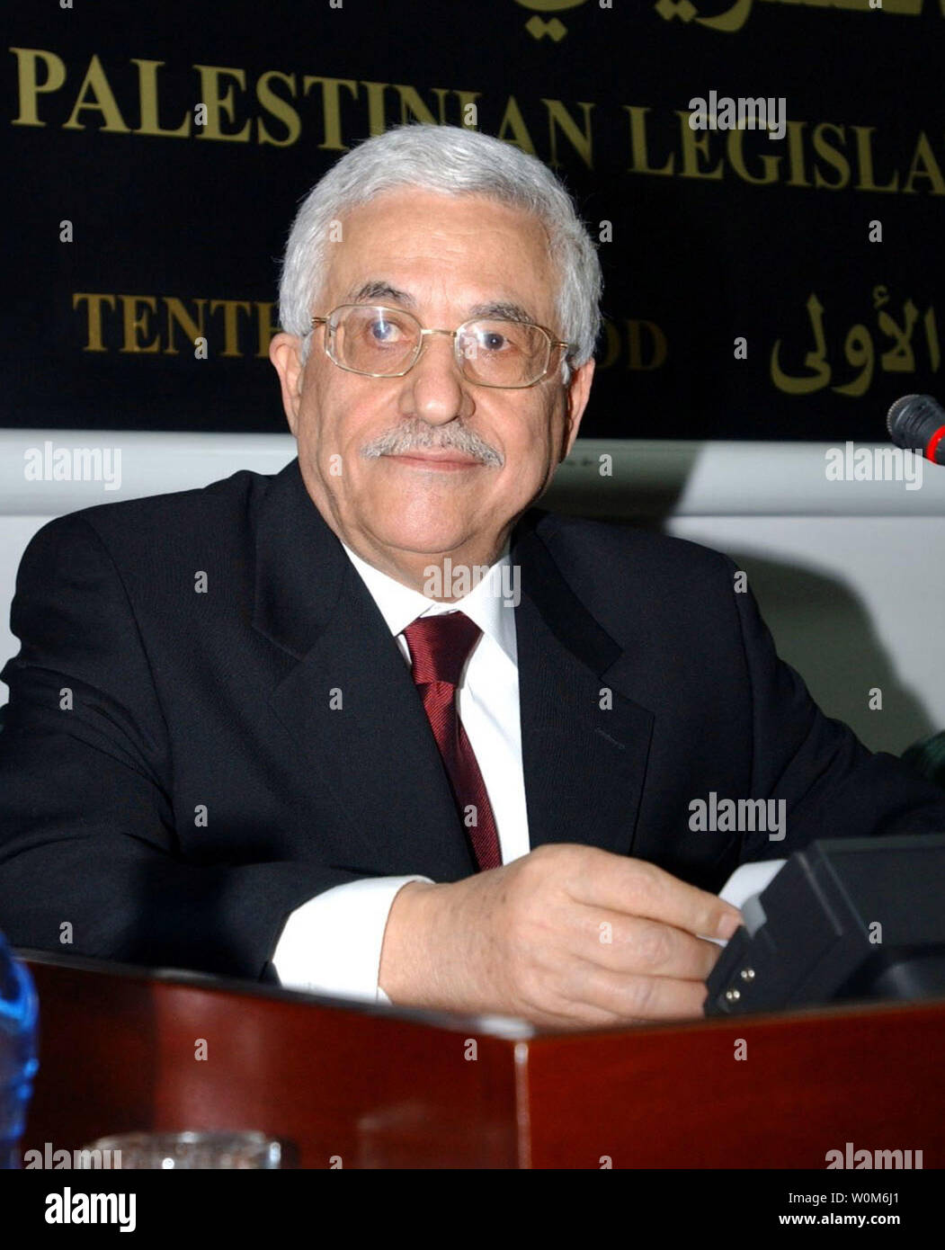 Le président palestinien Mahmoud Abbas parle de la 10ème session du ...