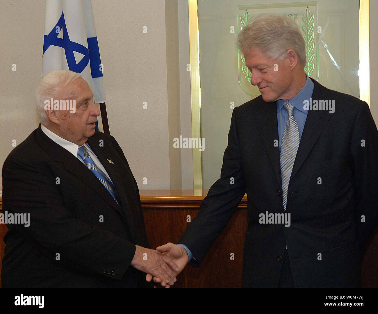 Ariel sharon Banque de photographies et d’images à haute résolution - Alamy