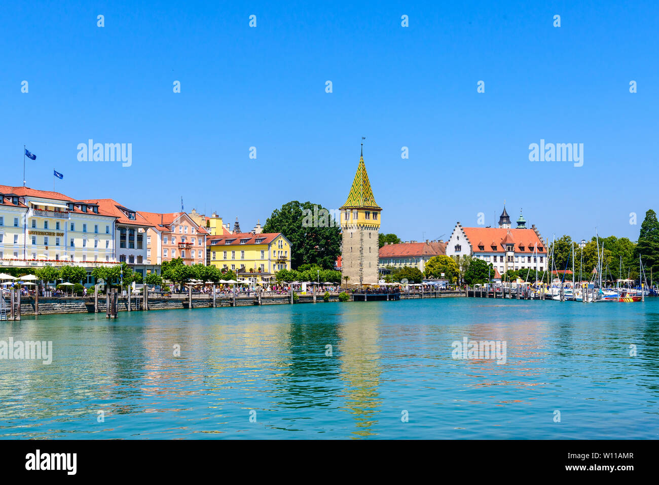 Harbour dans l'île de Lindau. Lac de Constance Bodensee, Allemagne ...