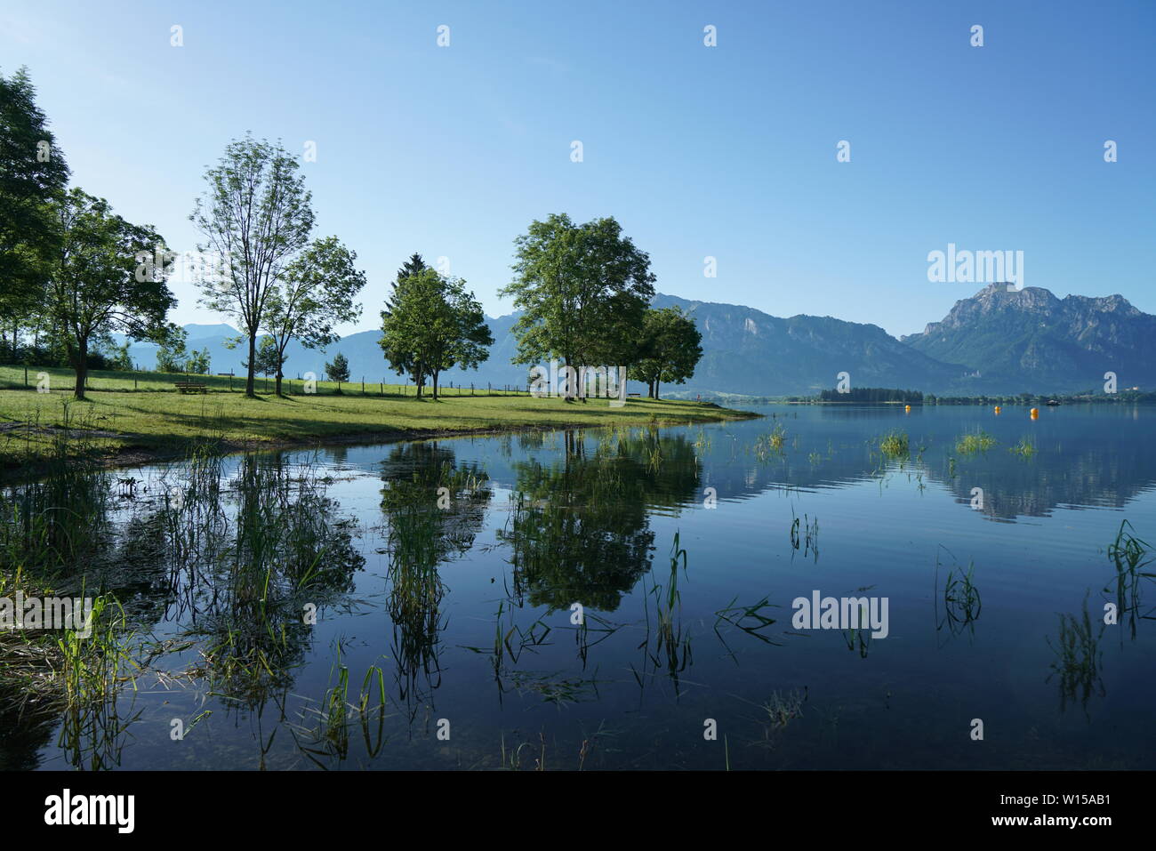 Forggensee est en Bavière et sur la rive Ludwig le roi bavarois ...