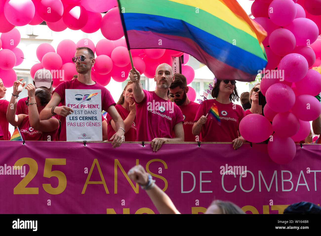 Gay pride paris 2019 Banque de photographies et d’images à haute ...