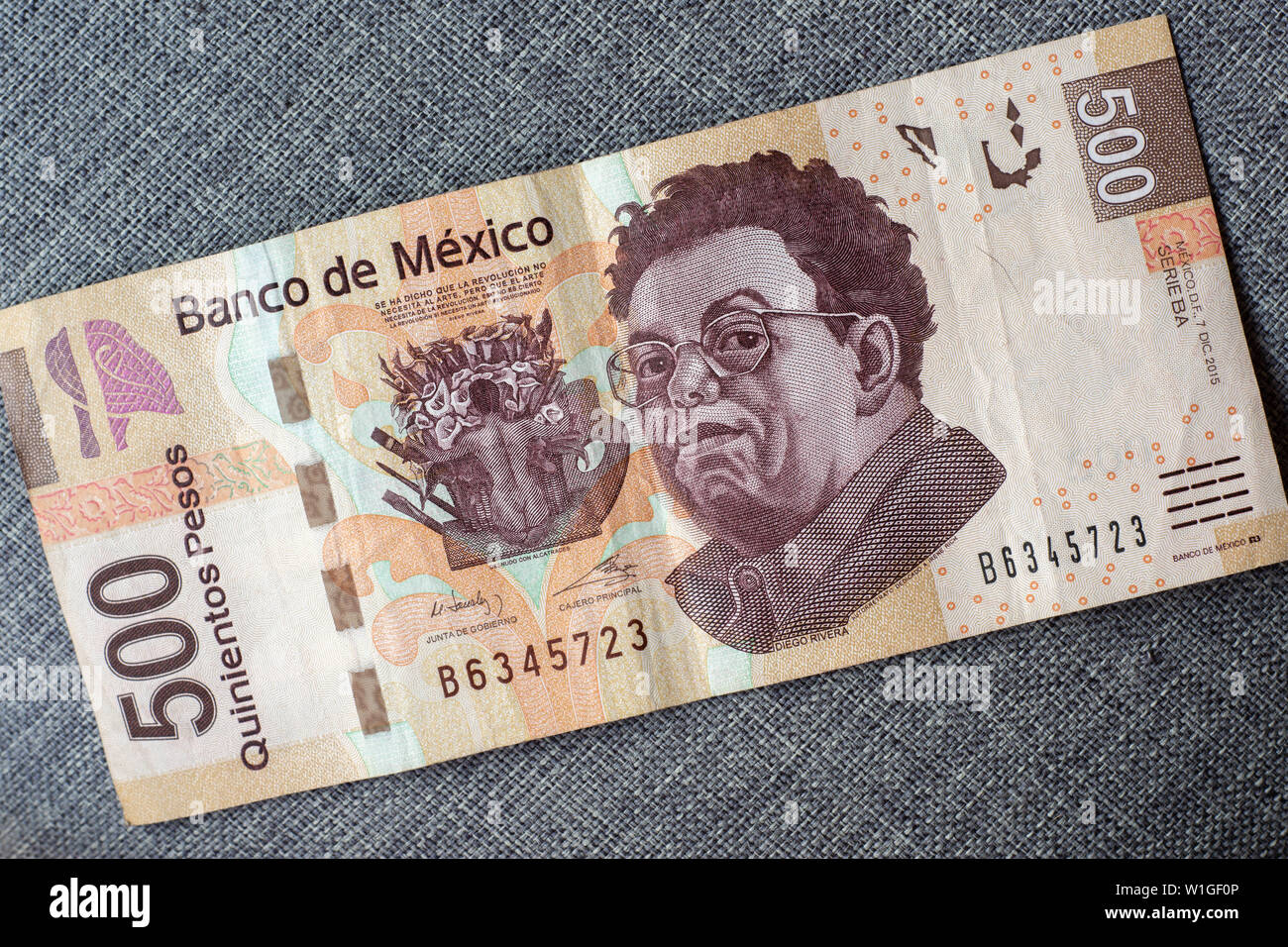 Factures argent mxn mexique pesos Banque de photographies et d’images à ...