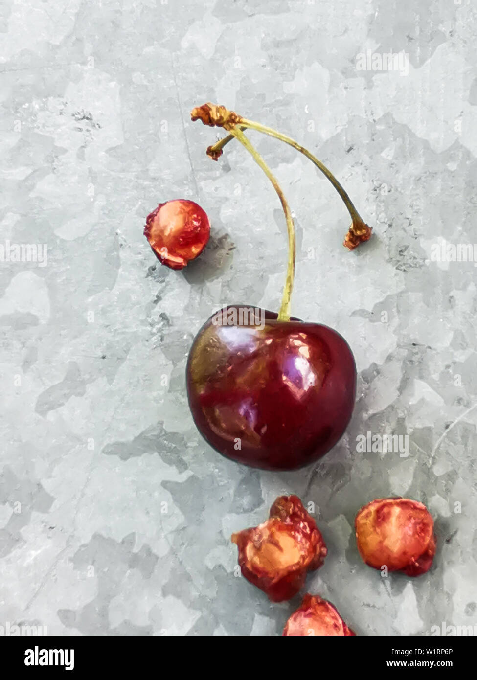 Cherry stones Banque de photographies et d’images à haute résolution ...