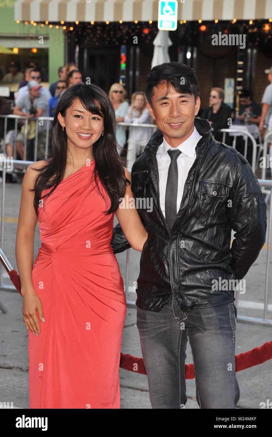 James kyson lee and eriko tamura Banque de photographies et d’images à ...