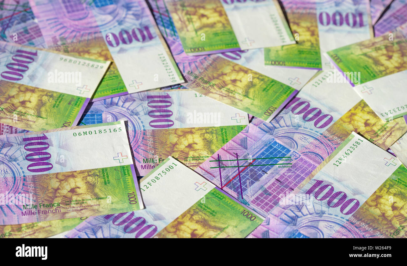 1000 chf Banque de photographies et d’images à haute résolution - Alamy