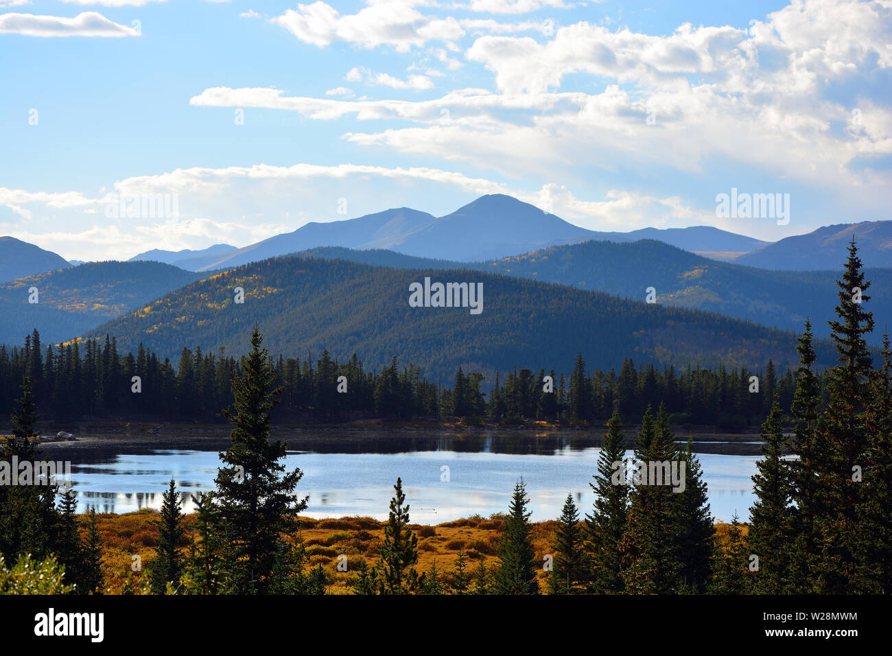 Lac evans Banque de photographies et d’images à haute résolution - Alamy