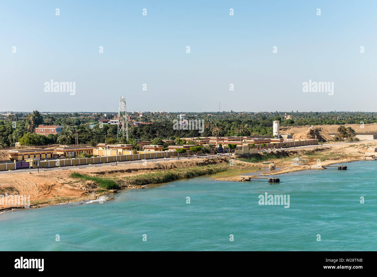 Suez cana Banque de photographies et d’images à haute résolution - Alamy