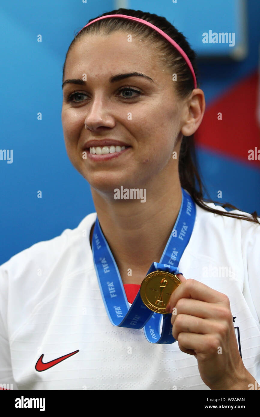 Alex morgan Banque de photographies et d’images à haute résolution - Alamy