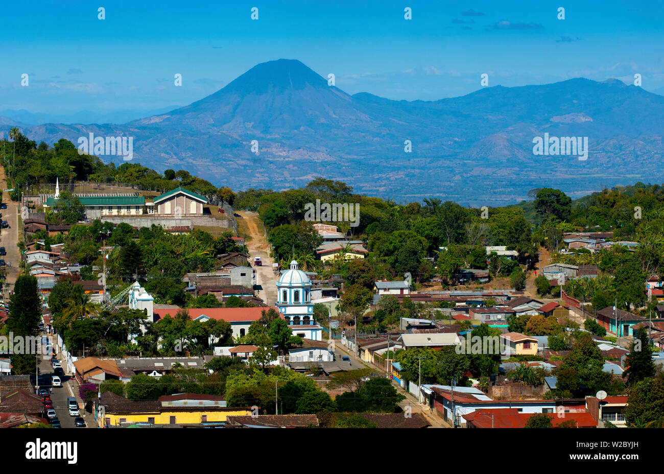 Volcan el chingo Banque de photographies et d’images à haute résolution ...