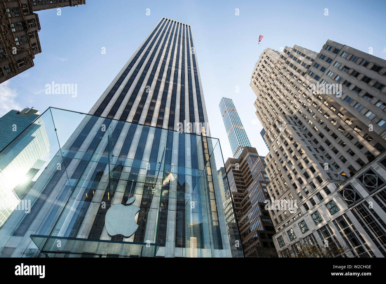 Apple store 5th avenue new york city Banque de photographies et d ...