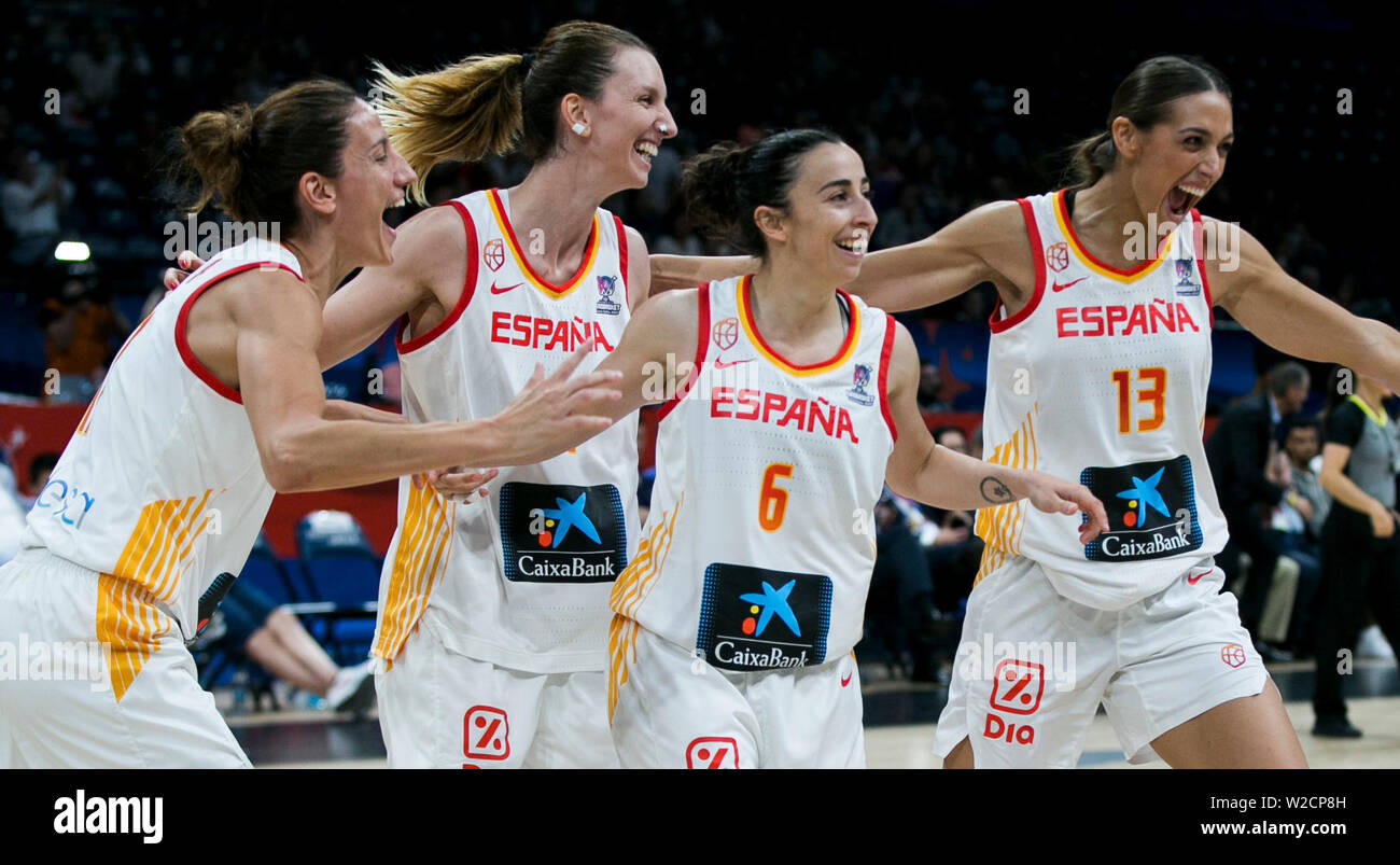 Maria Pina Tolosa de l'ESP, Laura Gil de ESP, Silvia Diminguez de l'ESP ...