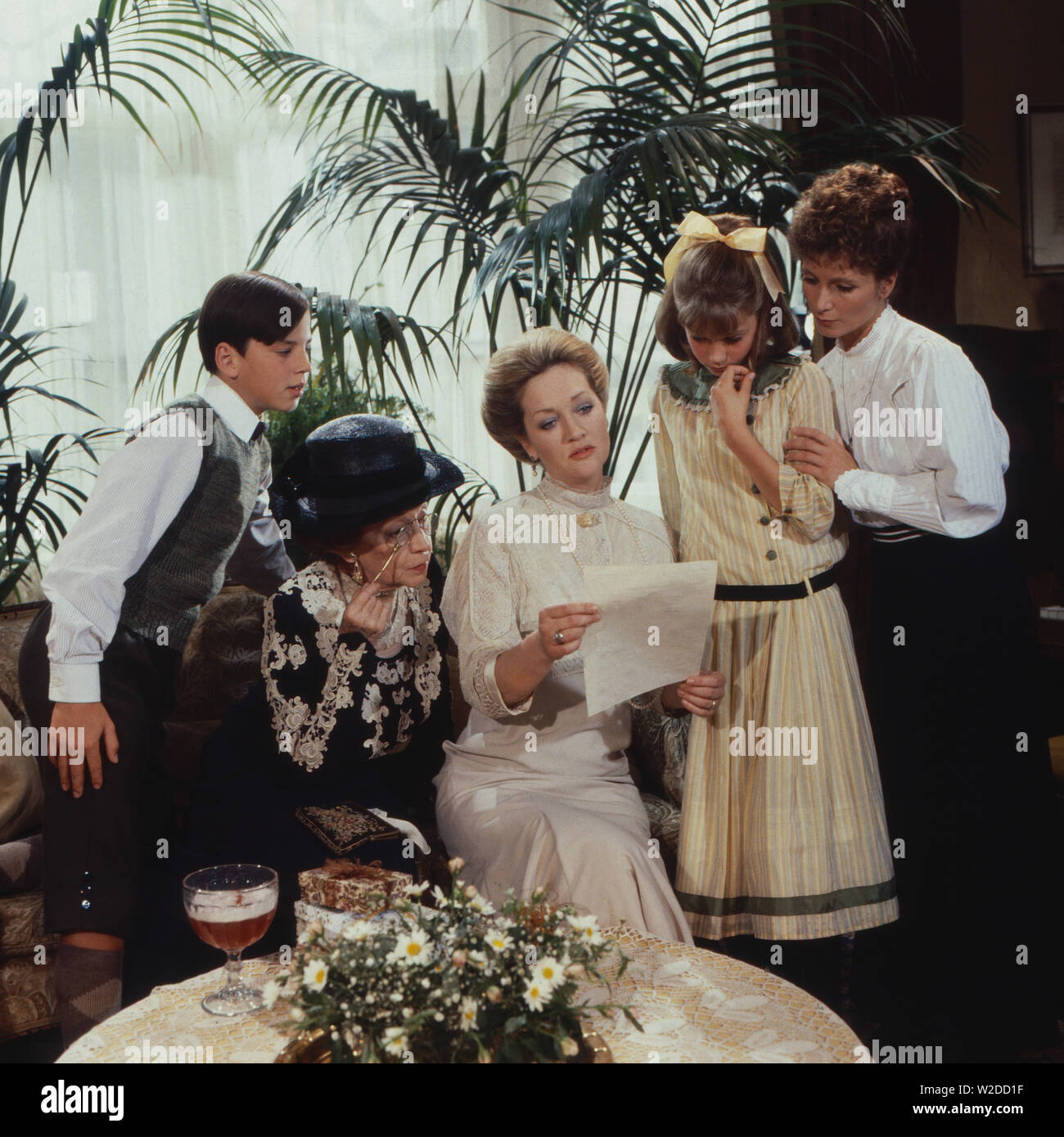 Kinderserie Nesthäkchen, historische, Deutschland 1983, Regie : Gero ...