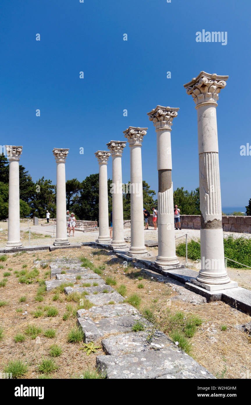 Le Temple d'Apollon, Corinthe, Asklepion Kos Island, îles du Dodécanèse ...
