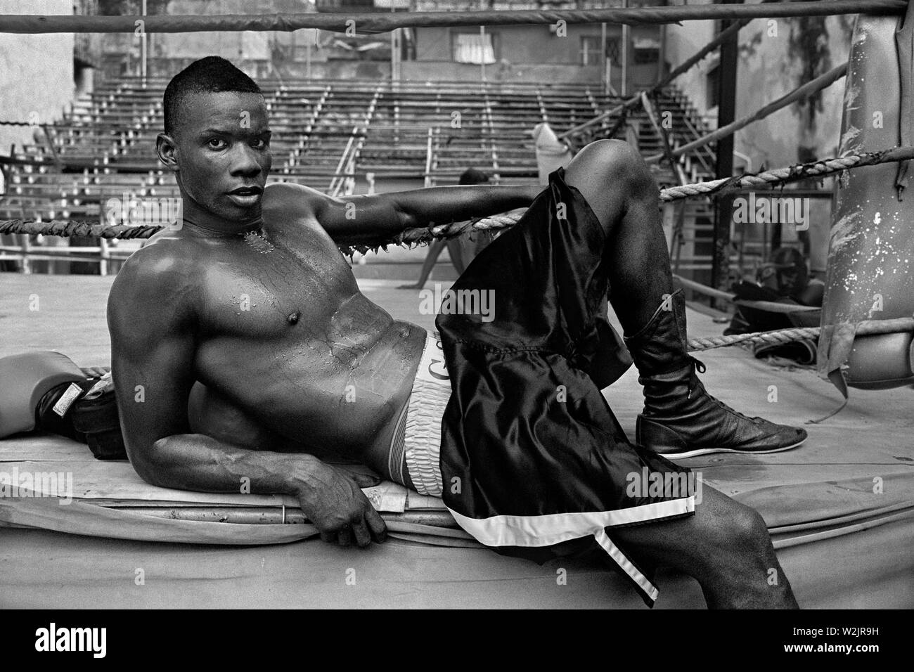 The rafael trejo boxing gym Banque de photographies et d’images à haute ...