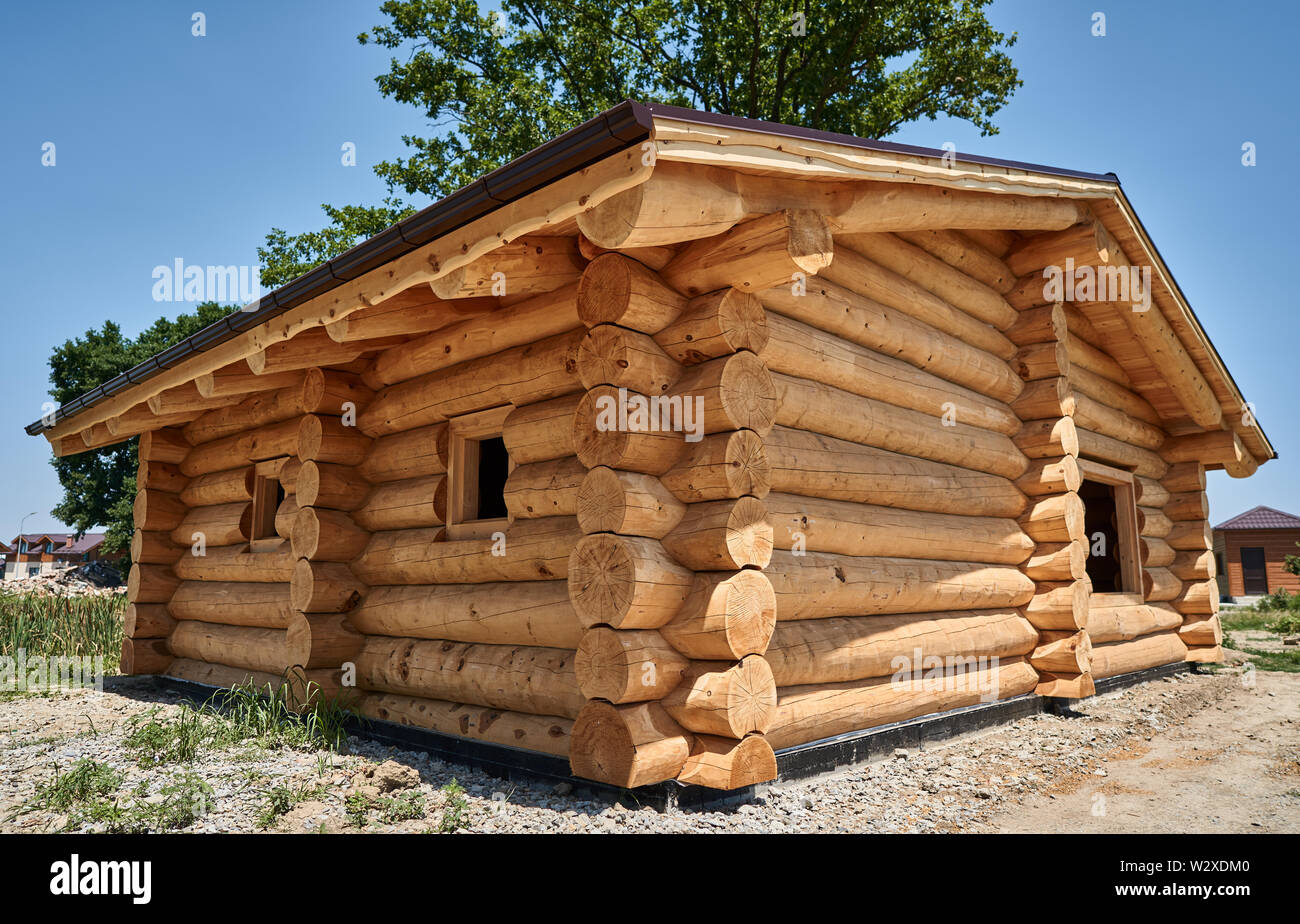 Maison ronde en bois Banque de photographies et d’images à haute ...