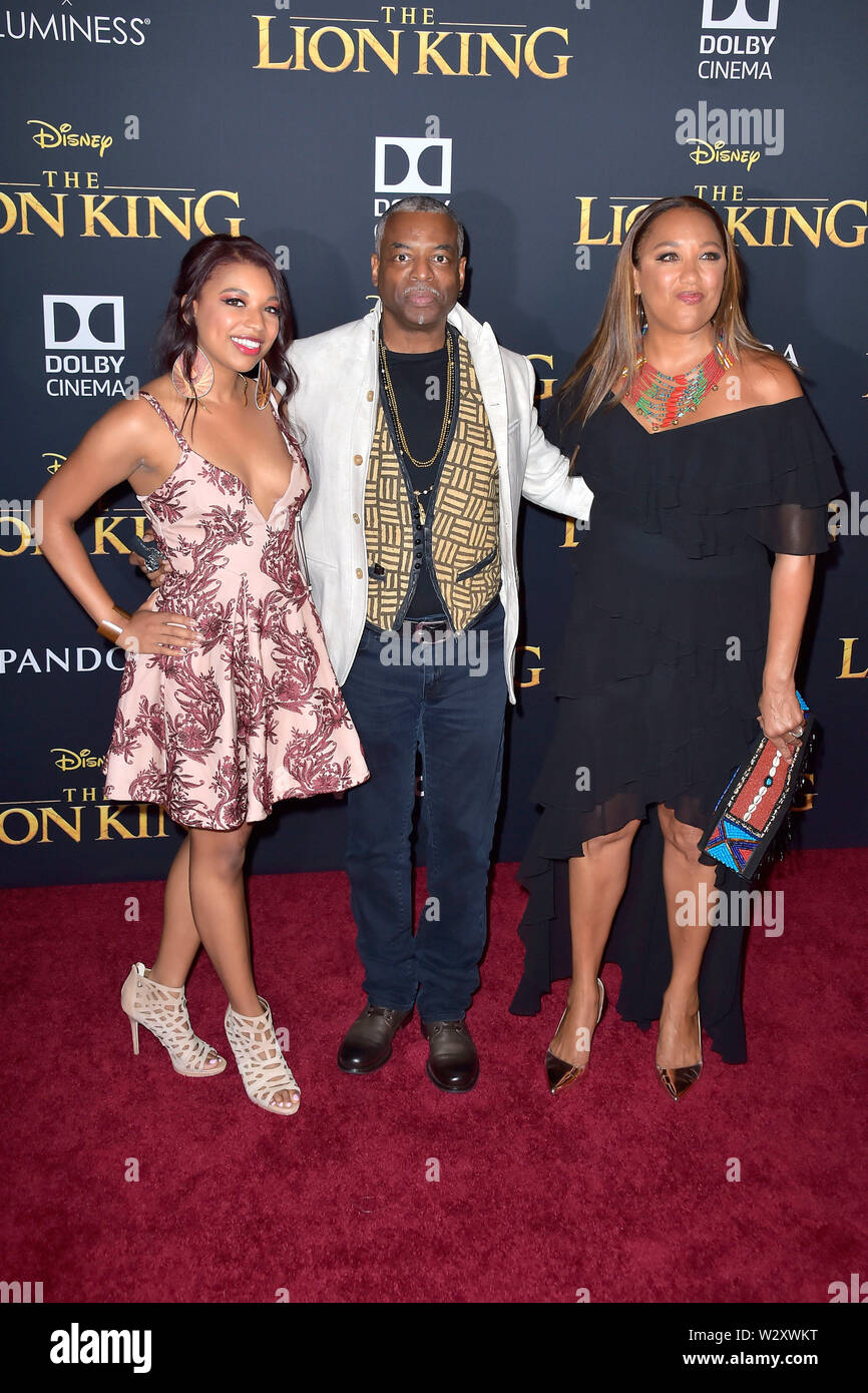 Fille de LeVar Burton avec Michaela Burton et sa femme Stephanie Burton ...