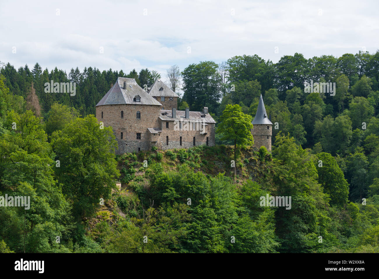 Château de Reinhardstein en Belgique Photo Stock - Alamy