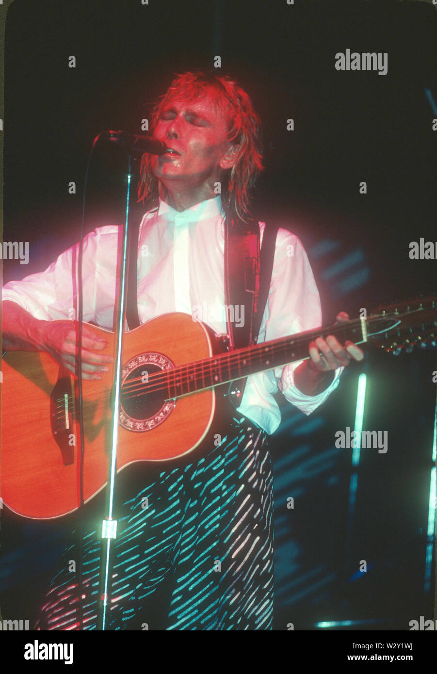 Robin zander of cheap trick Banque de photographies et d’images à haute ...