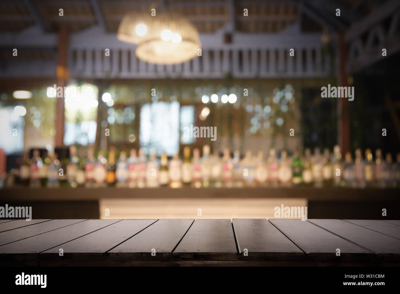 Fond de bar Banque de photographies et d’images à haute résolution - Alamy