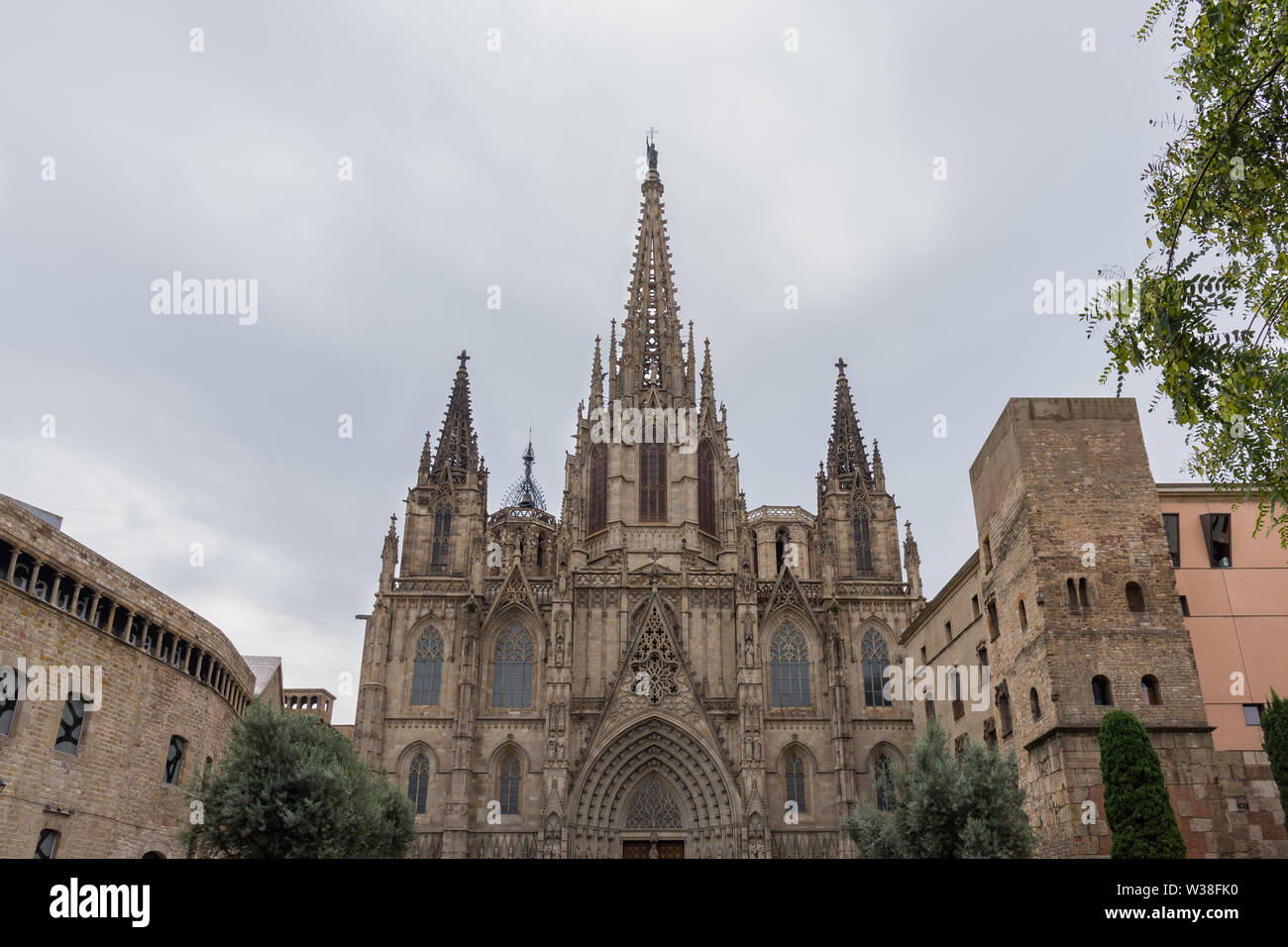 Frises gothiques Banque de photographies et d’images à haute résolution ...