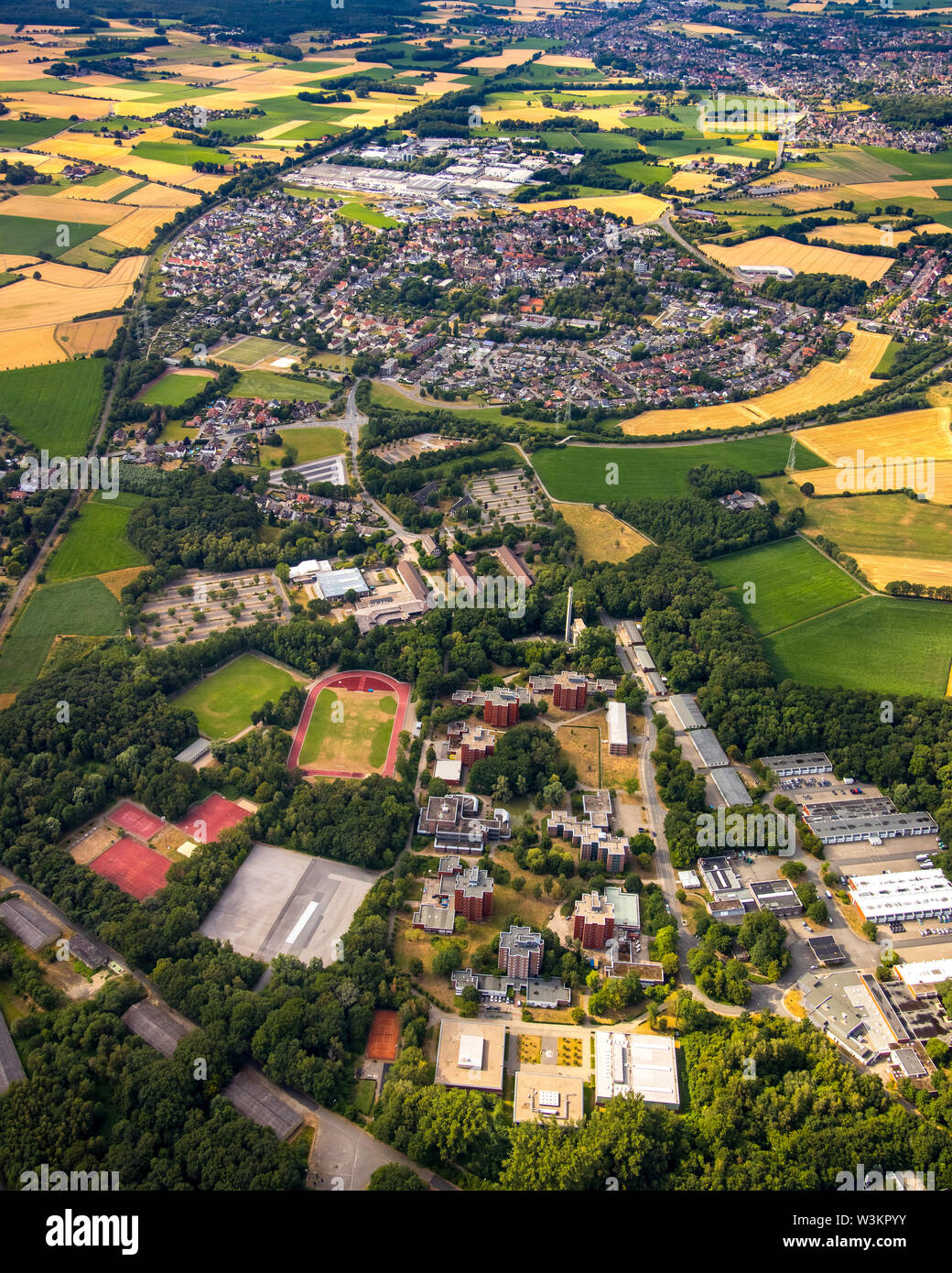 Luftbild einer Übersicht über den Stadtteil mit der Polizeischule Bork ... Luftbild einer Übersicht über den Stadtteil mit der Polizeischule Bork ...