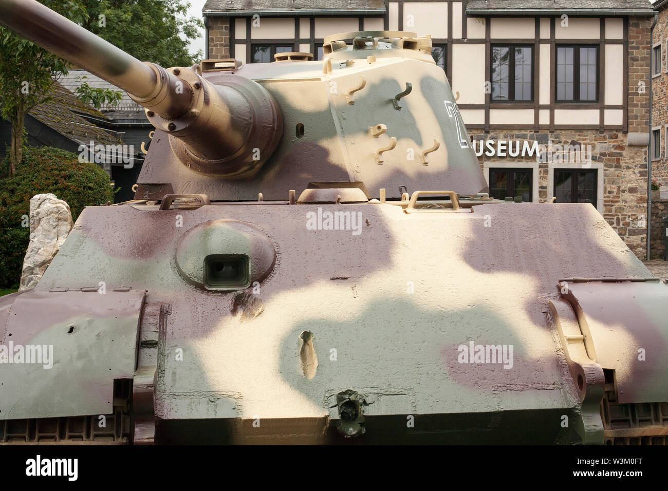 King tiger tank Banque de photographies et d’images à haute résolution ...