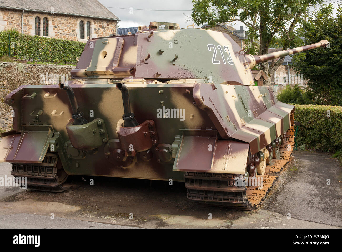 King tiger tank Banque de photographies et d’images à haute résolution ...