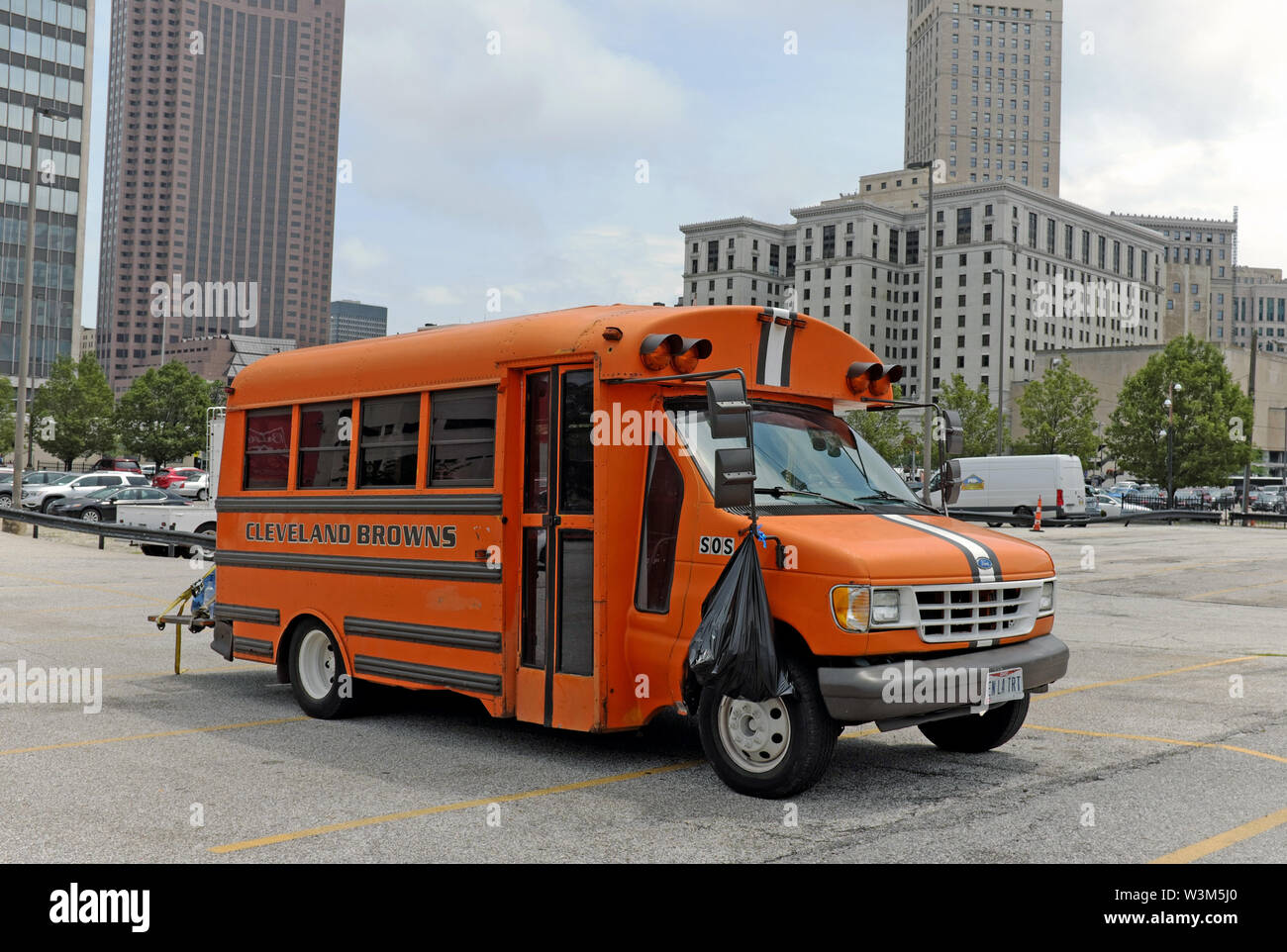 Fan bus Banque de photographies et d’images à haute résolution - Alamy