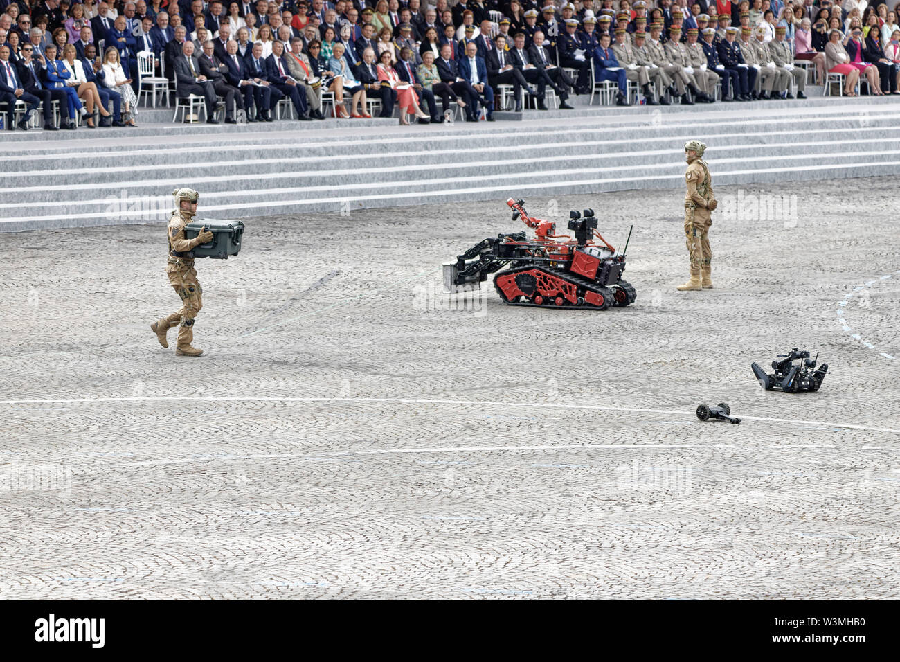 Exosquelette militaire Banque de photographies et d’images à haute ...