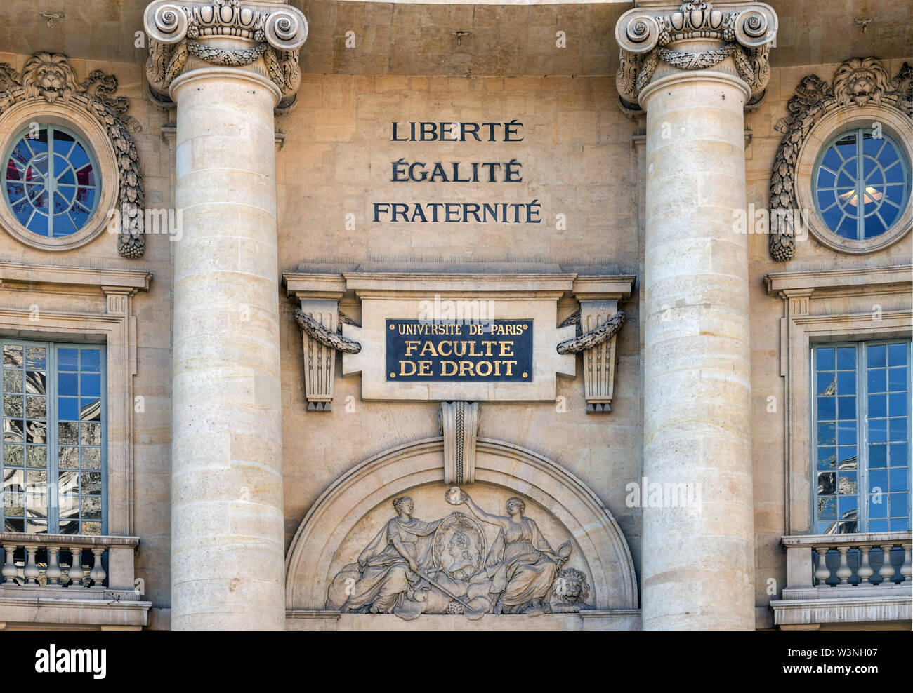 Faculte De Droit Banque d'image et photos - Alamy