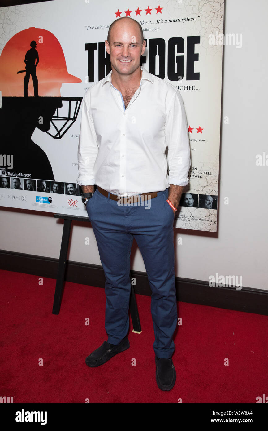 Andrew edge Banque de photographies et d’images à haute résolution - Alamy