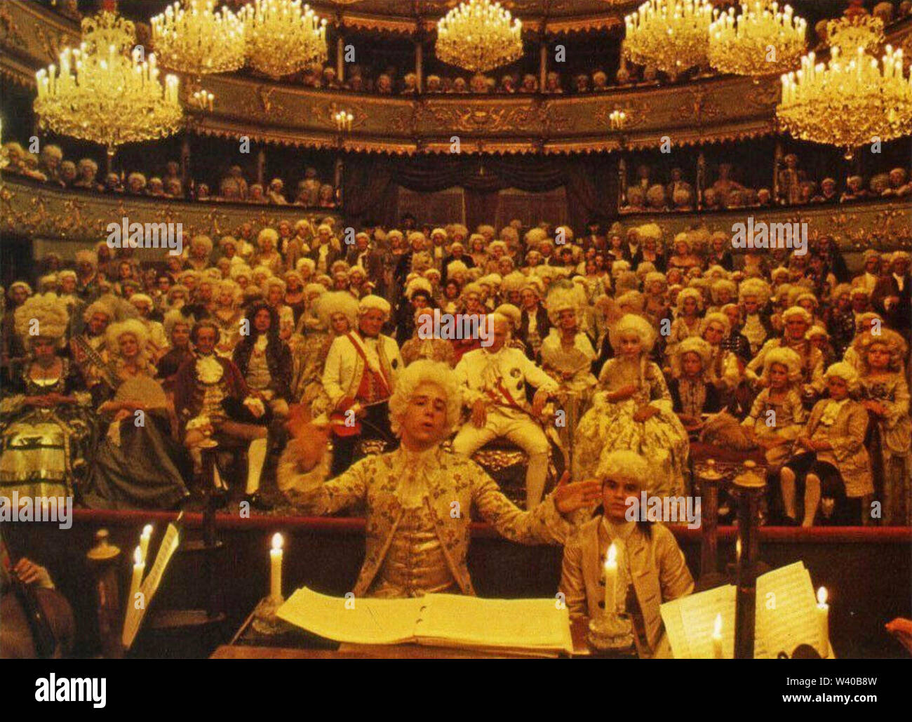 Amadeus mozart tom hulce Banque de photographies et d’images à haute ...