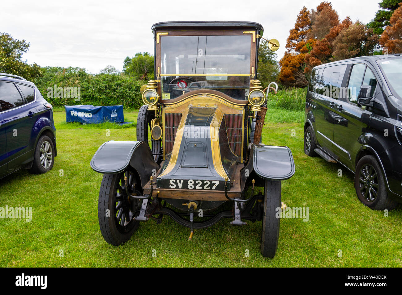 Vintage 1908 renault Banque de photographies et d’images à haute ...