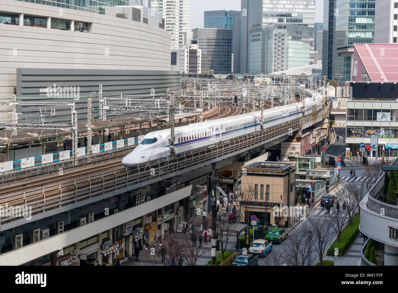 Vue shinkansen Banque de photographies et d’images à haute résolution ...
