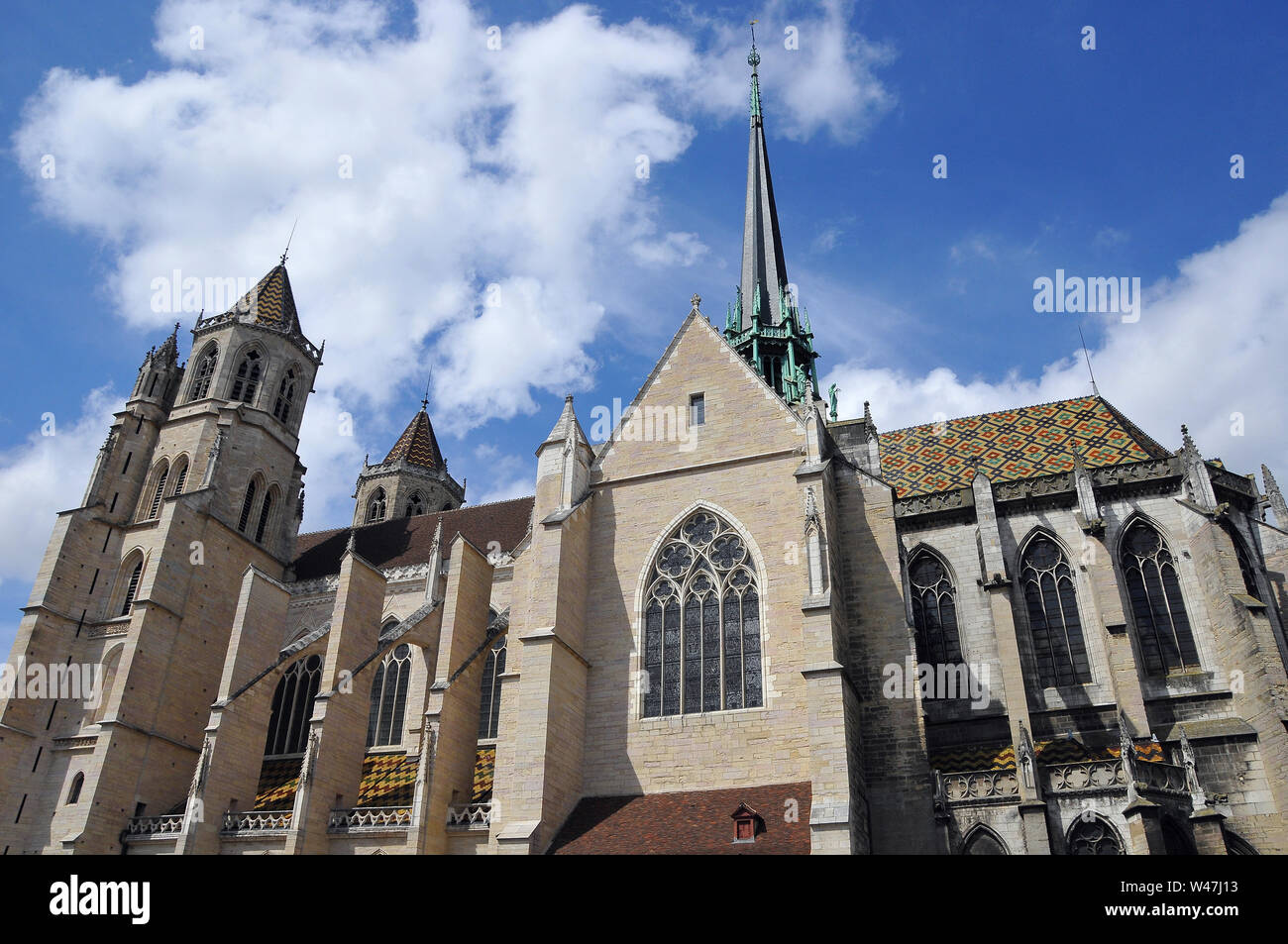 Cathedrale saint benigne de dijon Banque de photographies et d’images à ...