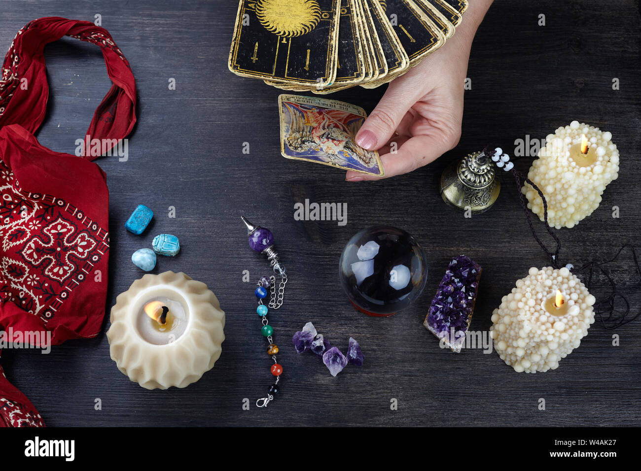 Table de divination Banque de photographies et d’images à haute ...