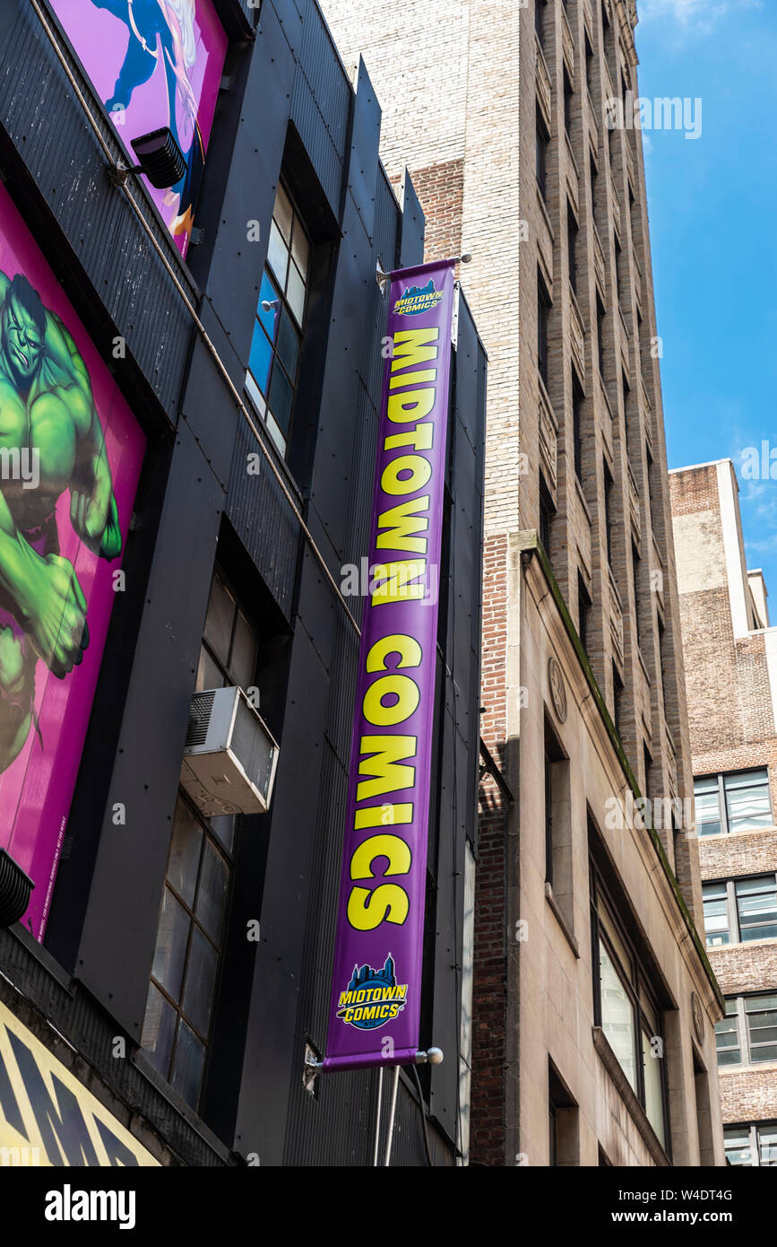 Midtown comics times square Banque de photographies et d’images à haute ...