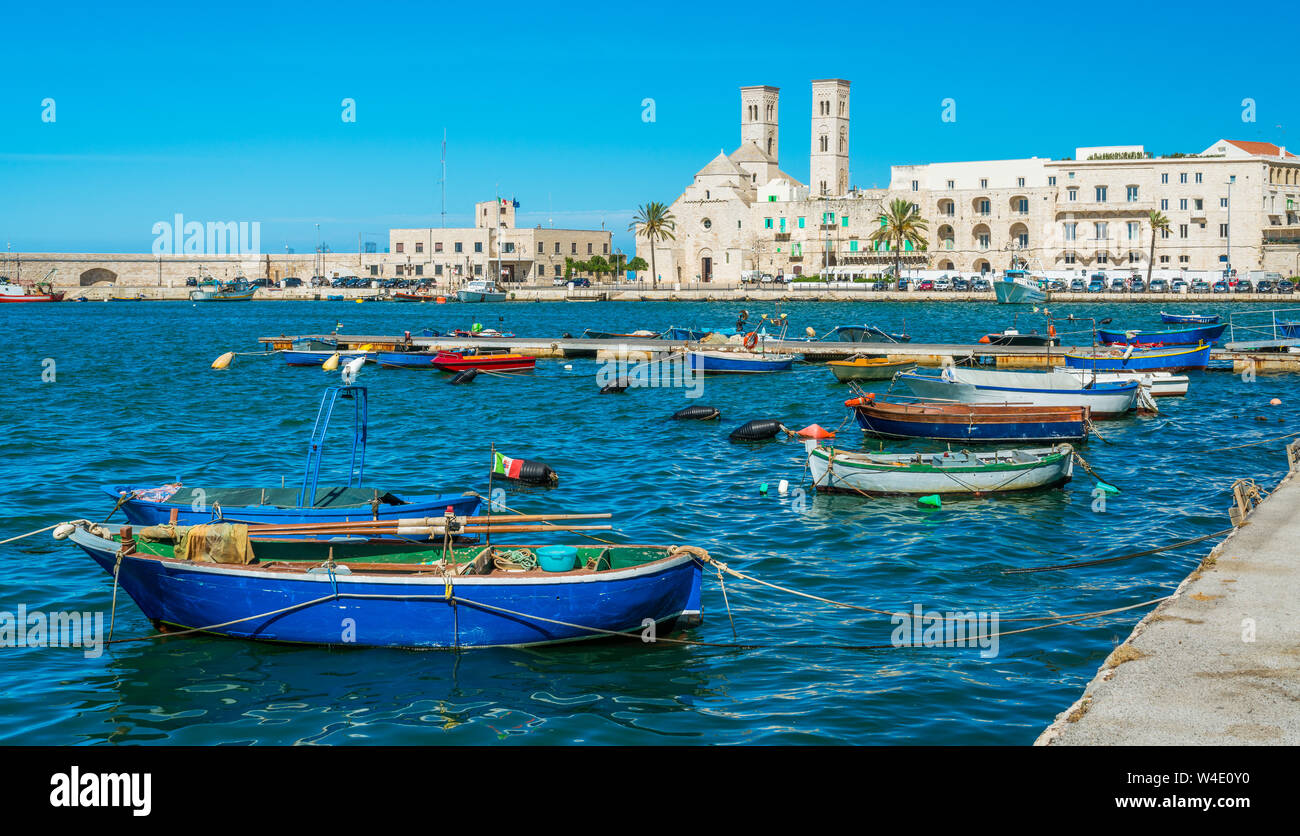 Molfetta italy Banque de photographies et d’images à haute résolution ...