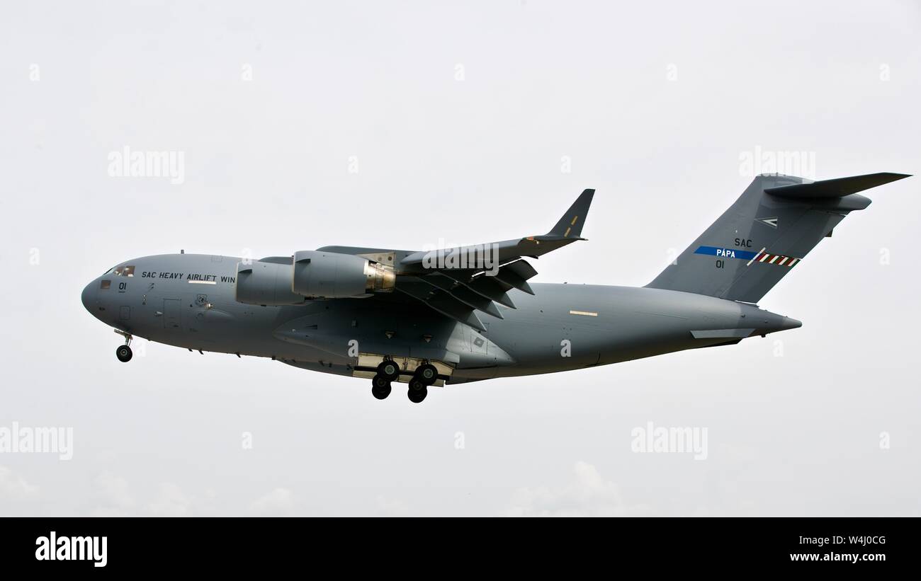 Royal air force boeing c 17 globemaster iii Banque de photographies et ...