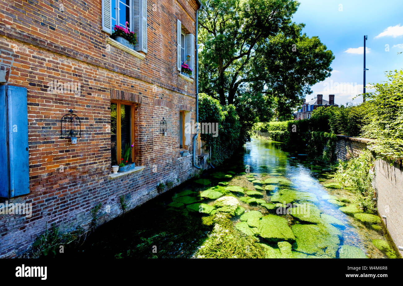 Bernay centre Banque de photographies et d’images à haute résolution ...